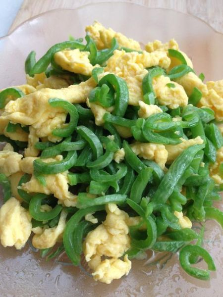 蛇瓜炒肉怎么炒好吃_蛇瓜炒肉的家常做法-第3张图片-山城妙识