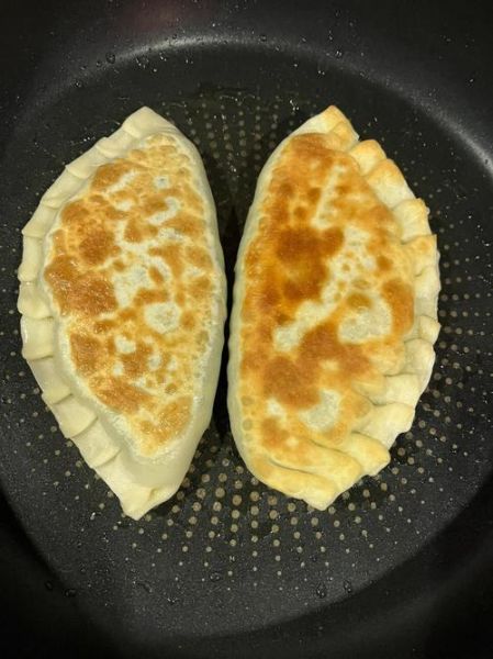 菜盒子用发面还是烫面_口感差别大吗-第2张图片-山城妙识