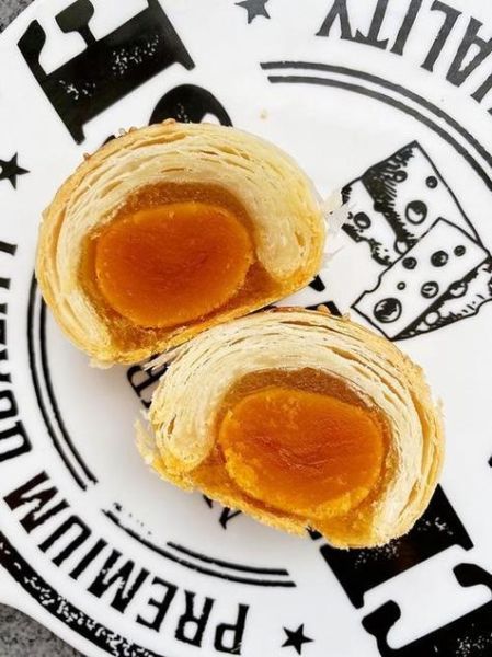 蛋黄酥皮怎么做_蛋黄酥皮配方比例-第1张图片-山城妙识 蛋黄酥皮怎么做_蛋黄酥皮配方比例-第1张图片-山城妙识