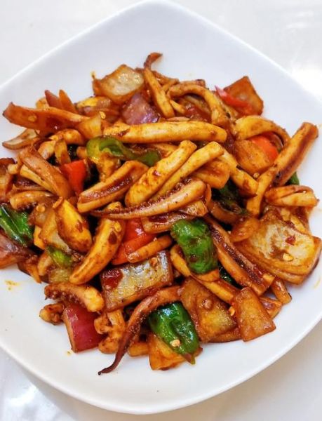 鱿鱼炒什么菜好吃_鱿鱼炒什么配菜最香-第1张图片-山城妙识 鱿鱼炒什么菜好吃_鱿鱼炒什么配菜最香-第1张图片-山城妙识