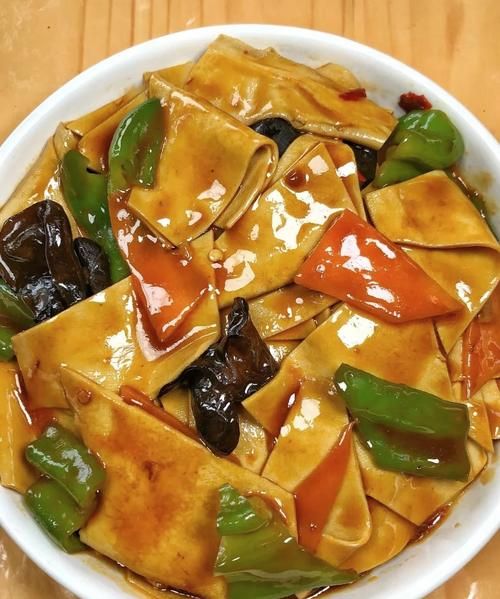 豆腐皮和什么菜炒好吃_家常搭配推荐-第3张图片-山城妙识 豆腐皮和什么菜炒好吃_家常搭配推荐-第3张图片-山城妙识