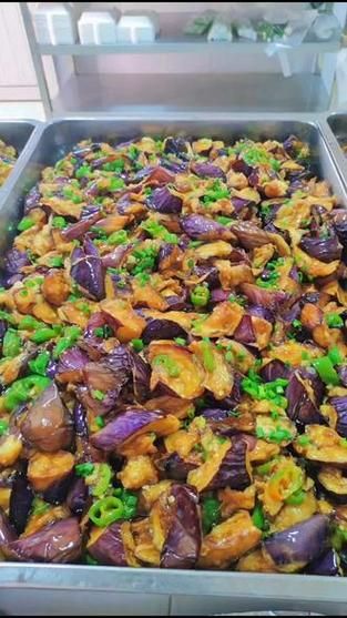 食堂茄子大锅菜怎么做_茄子大锅菜家常做法-第3张图片-山城妙识