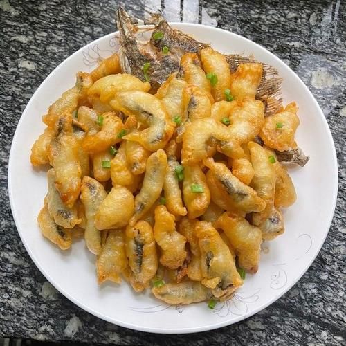 油炸多宝鱼怎么做_多宝鱼炸多久才酥脆-第1张图片-山城妙识