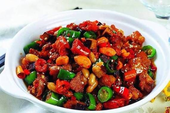 辣肉丁怎么做最正宗_正宗辣肉丁做法步骤-第2张图片-山城妙识 辣肉丁怎么做最正宗_正宗辣肉丁做法步骤-第2张图片-山城妙识