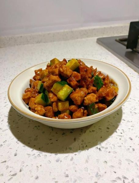 辣肉丁怎么做最正宗_正宗辣肉丁做法步骤-第3张图片-山城妙识 辣肉丁怎么做最正宗_正宗辣肉丁做法步骤-第3张图片-山城妙识