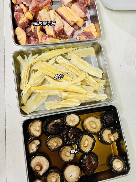 盐水鸭怎么腌制_盐水鸭腌制配方-第2张图片-山城妙识