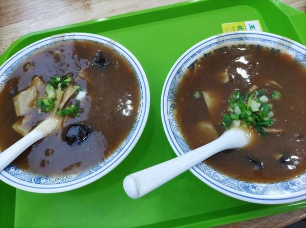 胡辣汤是哪里的特产_胡辣汤起源地是哪里-第1张图片-山城妙识