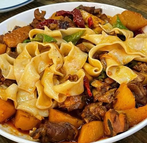 西部大盘鸡怎么做_正宗新疆大盘鸡家常做法-第3张图片-山城妙识 西部大盘鸡怎么做_正宗新疆大盘鸡家常做法-第3张图片-山城妙识