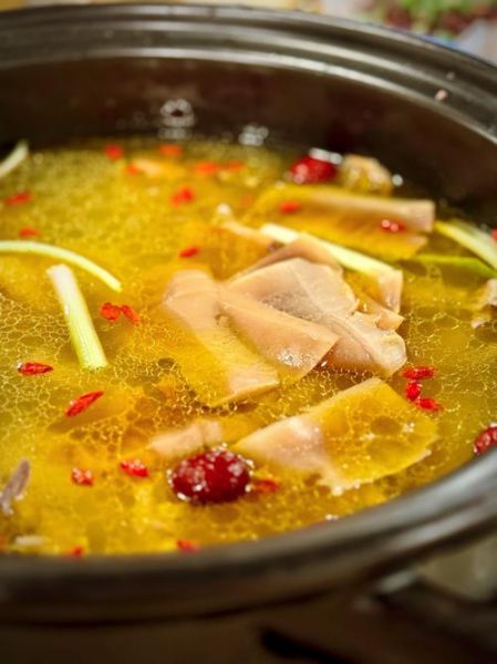 简单汤锅的做法大全_新手怎么选锅-第1张图片-山城妙识 简单汤锅的做法大全_新手怎么选锅-第1张图片-山城妙识