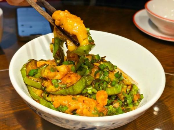 青茄子怎么炒好吃_青茄子家常做法-第3张图片-山城妙识