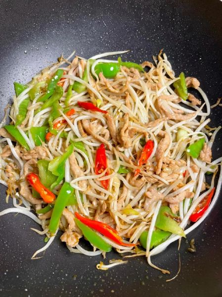 豆芽怎么炒好吃_家常豆芽做法大全-第1张图片-山城妙识 豆芽怎么炒好吃_家常豆芽做法大全-第1张图片-山城妙识