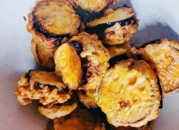 茄盒的做法_电饼铛怎么做茄盒-第2张图片-山城妙识