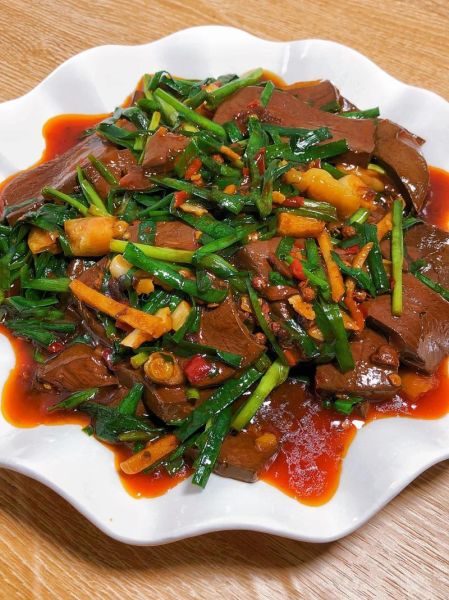 鸭血和什么搭配炒着好吃_鸭血炒韭菜做法-第1张图片-山城妙识 鸭血和什么搭配炒着好吃_鸭血炒韭菜做法-第1张图片-山城妙识