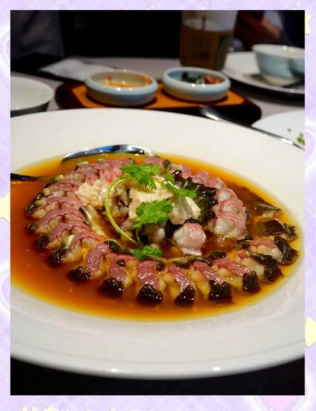 清蒸白鳝鱼怎么做_清蒸白鳝鱼的家常做法-第1张图片-山城妙识