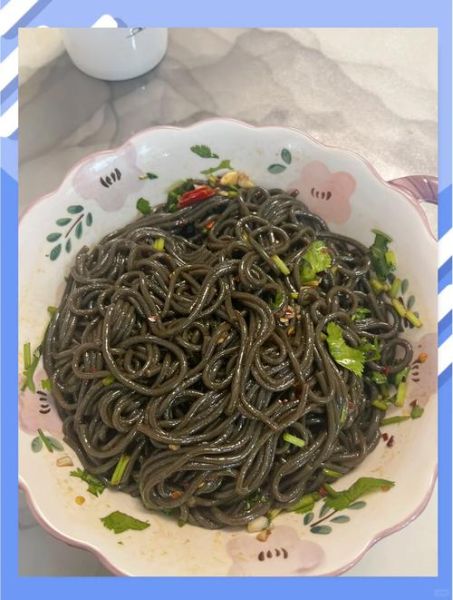 凉拌蕨根粉要泡多久_凉拌蕨根粉要煮多久-第2张图片-山城妙识