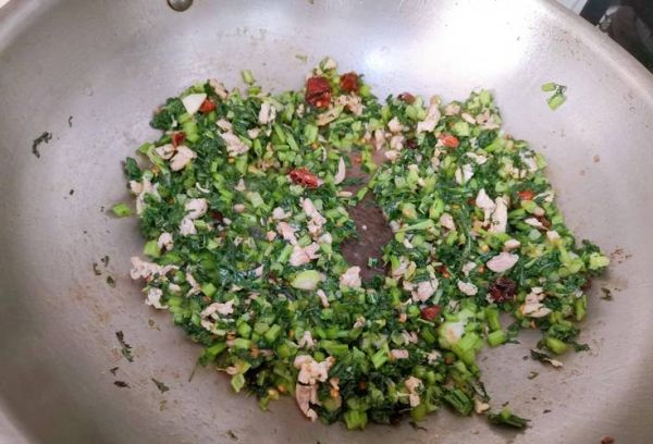 雪里红焯水后为什么要过凉水_雪里红过冷水技巧-第2张图片-山城妙识