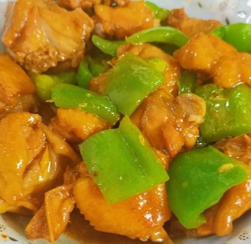 辣椒炒鸡肉怎么做_辣椒炒鸡肉简单做法-第2张图片-山城妙识 辣椒炒鸡肉怎么做_辣椒炒鸡肉简单做法-第2张图片-山城妙识