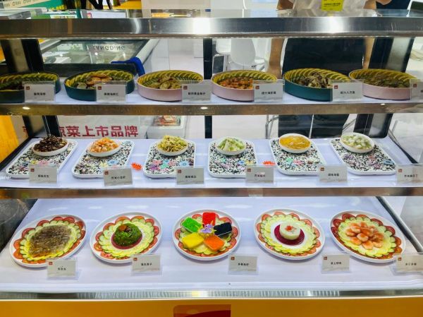 酒店菜品展台怎么设计_酒店菜品展台布置技巧-第2张图片-山城妙识 酒店菜品展台怎么设计_酒店菜品展台布置技巧-第2张图片-山城妙识