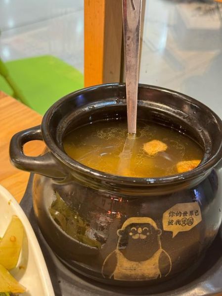 酸萝卜老鸭汤里放啥菜_配菜怎么选-第2张图片-山城妙识