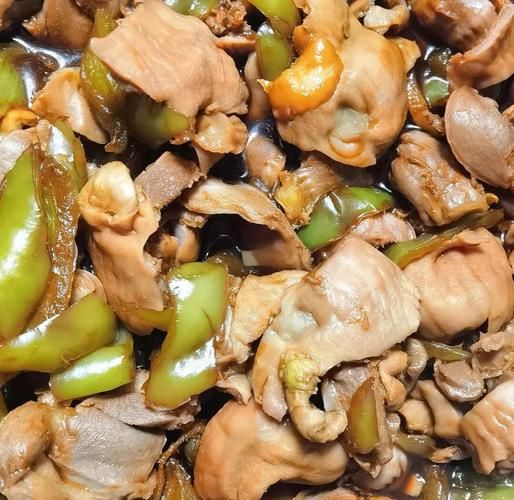 青椒炒鸡胗怎么炒才脆_青椒炒鸡胗要不要焯水-第1张图片-山城妙识 青椒炒鸡胗怎么炒才脆_青椒炒鸡胗要不要焯水-第1张图片-山城妙识