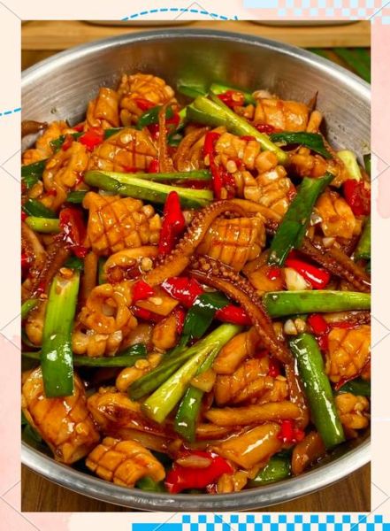 鱿鱼丝炒肉丝怎么炒才嫩_鱿鱼丝炒肉丝要不要焯水-第2张图片-山城妙识 鱿鱼丝炒肉丝怎么炒才嫩_鱿鱼丝炒肉丝要不要焯水-第2张图片-山城妙识