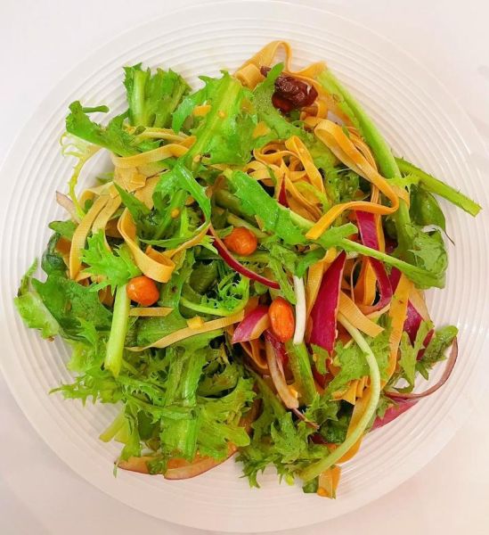 凉拌苦苣怎么做_苦苣凉拌要不要焯水-第1张图片-山城妙识 凉拌苦苣怎么做_苦苣凉拌要不要焯水-第1张图片-山城妙识