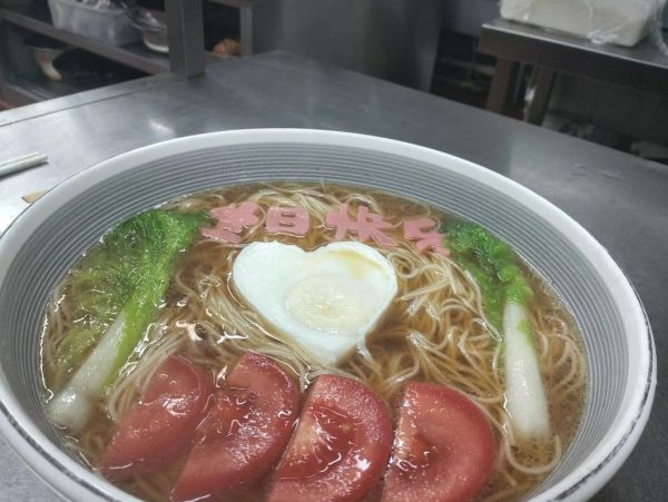 长寿面一根不断怎么做_长寿面不断裂的技巧-第3张图片-山城妙识 长寿面一根不断怎么做_长寿面不断裂的技巧-第3张图片-山城妙识