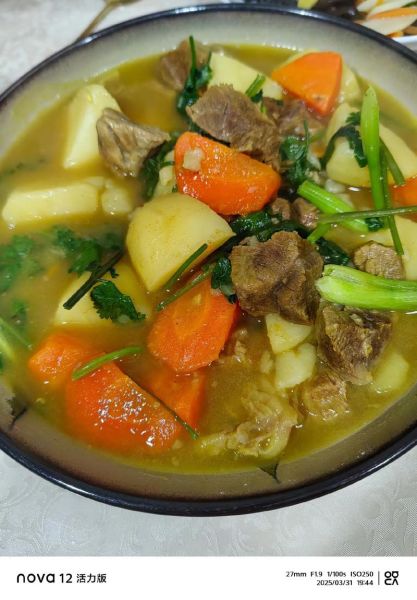 咖喱牛肉土豆炖多久_咖喱牛肉土豆炖多久才软烂-第1张图片-山城妙识 咖喱牛肉土豆炖多久_咖喱牛肉土豆炖多久才软烂-第1张图片-山城妙识