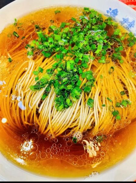 雪菜肉丝面是哪里的特产_正宗做法-第3张图片-山城妙识 雪菜肉丝面是哪里的特产_正宗做法-第3张图片-山城妙识