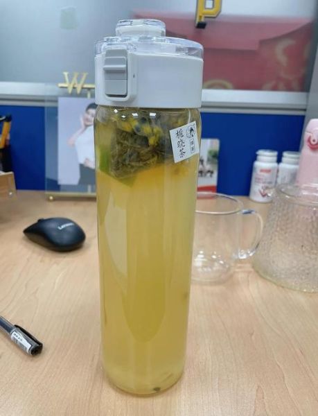 蜂蜜柠檬百香果茶怎么做_蜂蜜柠檬百香果茶的功效与禁忌-第3张图片-山城妙识