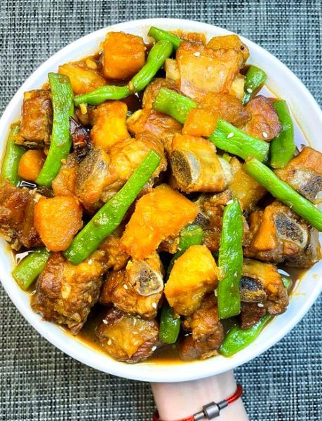 土豆炖排骨怎么做_家常做法步骤详解-第3张图片-山城妙识