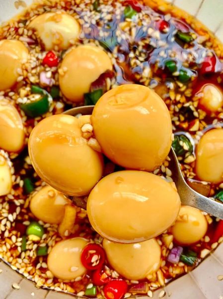 卤鹌鹑蛋的做法_怎么做好吃又入味-第1张图片-山城妙识