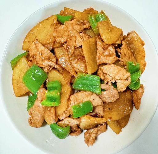 五花肉炒土豆片怎么做好吃_五花肉炒土豆片的做法窍门-第3张图片-山城妙识