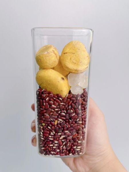 栗子和牛奶能一起吃吗_栗子牛奶同食禁忌-第1张图片-山城妙识 栗子和牛奶能一起吃吗_栗子牛奶同食禁忌-第1张图片-山城妙识