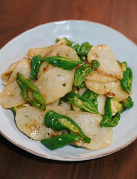 鱼饼炒什么好吃_鱼饼炒蔬菜做法-第1张图片-山城妙识 鱼饼炒什么好吃_鱼饼炒蔬菜做法-第1张图片-山城妙识