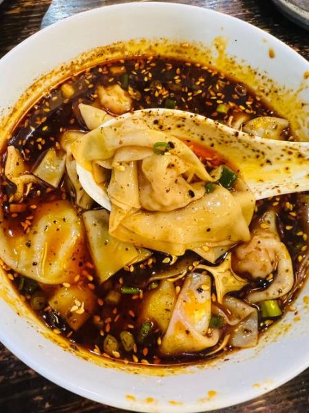 红油抄手图片高清_如何拍摄出诱人质感-第2张图片-山城妙识 红油抄手图片高清_如何拍摄出诱人质感-第2张图片-山城妙识