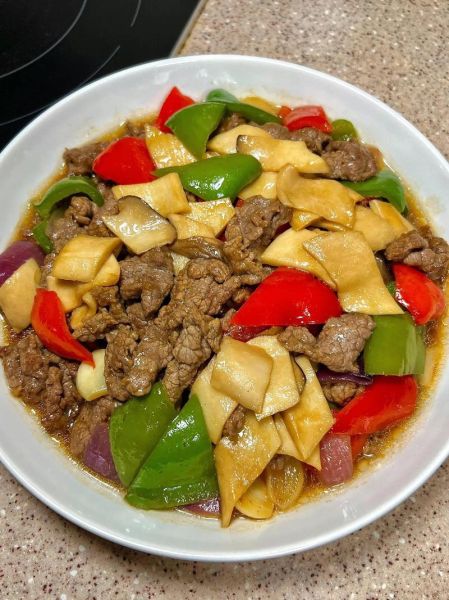 杏鲍菇炒牛肉片怎么做_杏鲍菇炒牛肉片用不用焯水-第1张图片-山城妙识 杏鲍菇炒牛肉片怎么做_杏鲍菇炒牛肉片用不用焯水-第1张图片-山城妙识