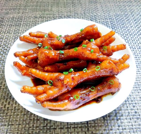 酱焖鸡爪怎么做_酱焖鸡爪的家常做法-第3张图片-山城妙识