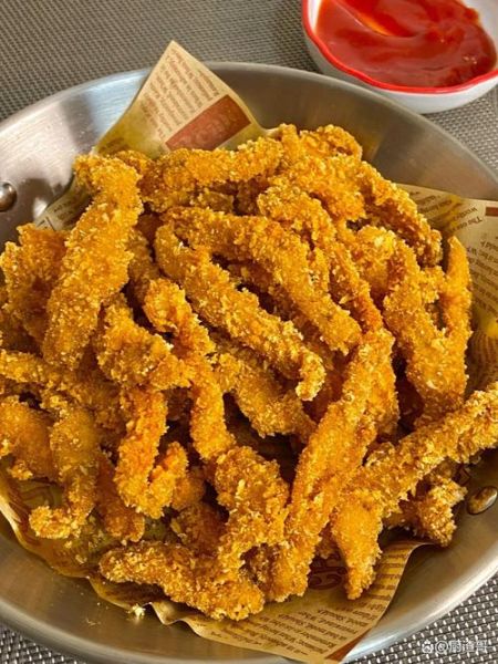 炸鸡柳用面包糠怎么做_炸鸡柳裹面包糠技巧-第3张图片-山城妙识 炸鸡柳用面包糠怎么做_炸鸡柳裹面包糠技巧-第3张图片-山城妙识