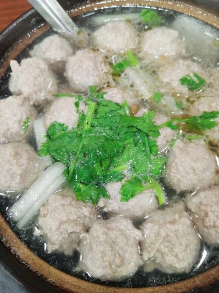 羊肉丸子汤怎么做_羊肉丸子汤的家常做法-第3张图片-山城妙识