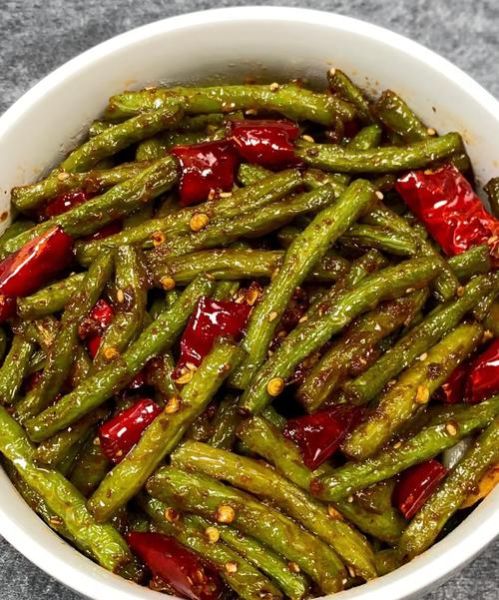 干煸豆角怎么做好吃又简单_干煸豆角不糊的窍门-第1张图片-山城妙识 干煸豆角怎么做好吃又简单_干煸豆角不糊的窍门-第1张图片-山城妙识