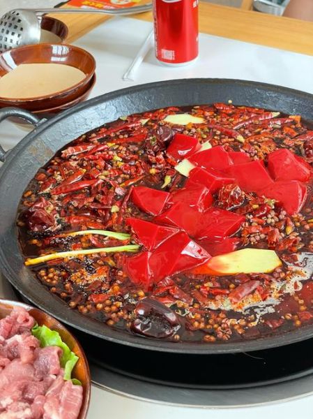 四川火锅图片大全_四川火锅为什么那么红-第1张图片-山城妙识 四川火锅图片大全_四川火锅为什么那么红-第1张图片-山城妙识