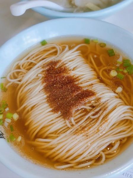 虾子小刀面怎么做_虾子小刀面是哪里的-第1张图片-山城妙识 虾子小刀面怎么做_虾子小刀面是哪里的-第1张图片-山城妙识