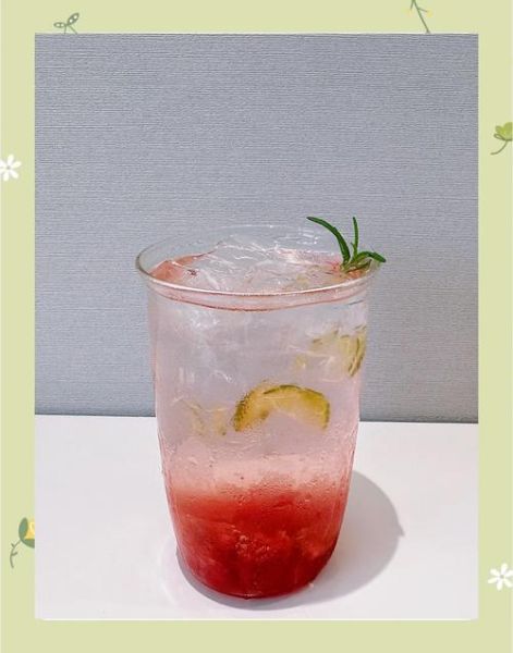 草莓果汁怎么做_草莓果汁热量高吗-第2张图片-山城妙识 草莓果汁怎么做_草莓果汁热量高吗-第2张图片-山城妙识