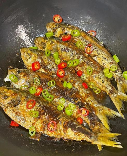 香辣小黄鱼怎么做_香辣小黄鱼家常做法-第1张图片-山城妙识