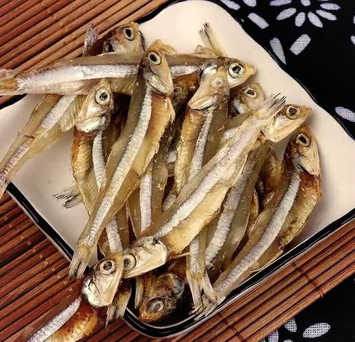 银鱼干怎么泡发_银鱼干的家常做法大全-第1张图片-山城妙识 银鱼干怎么泡发_银鱼干的家常做法大全-第1张图片-山城妙识