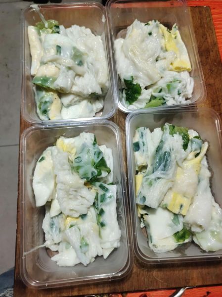 肠粉怎么做才嫩滑_为什么蒸出来总是硬-第3张图片-山城妙识