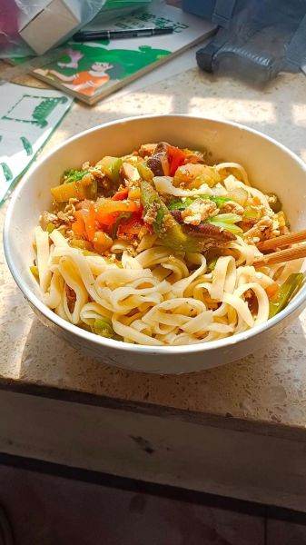 捞面条怎么做好吃_家常捞面条的做法大全-第1张图片-山城妙识