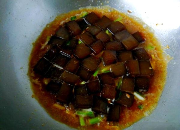 鸡蛋炒凉粉家常做法_鸡蛋炒凉粉怎么做好吃-第2张图片-山城妙识 鸡蛋炒凉粉家常做法_鸡蛋炒凉粉怎么做好吃-第2张图片-山城妙识