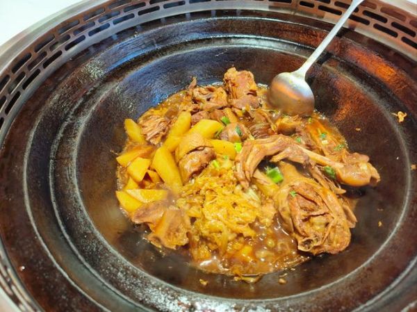 鹅肉炖什么菜最好吃_鹅肉炖什么菜最香-第1张图片-山城妙识 鹅肉炖什么菜最好吃_鹅肉炖什么菜最香-第1张图片-山城妙识